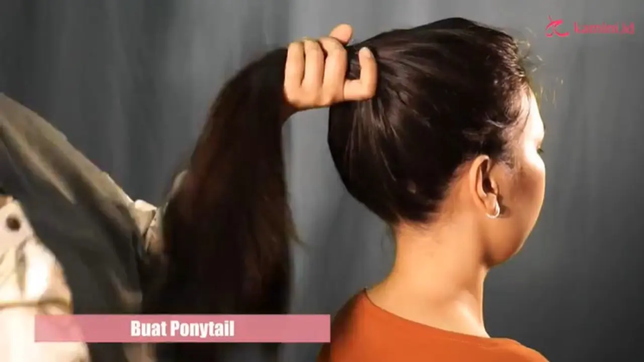 Trik Membuat Rambut Terlihat Lebih Indah dan Berisi Pakai Jedai ...