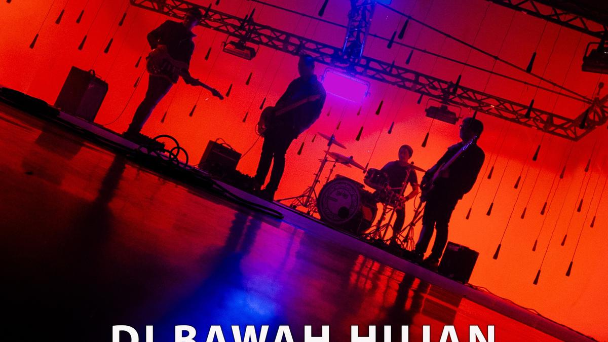 Lirik Lagu The Rain di Bawah Hujan, Pengiring untuk Tetap Tenang ...
