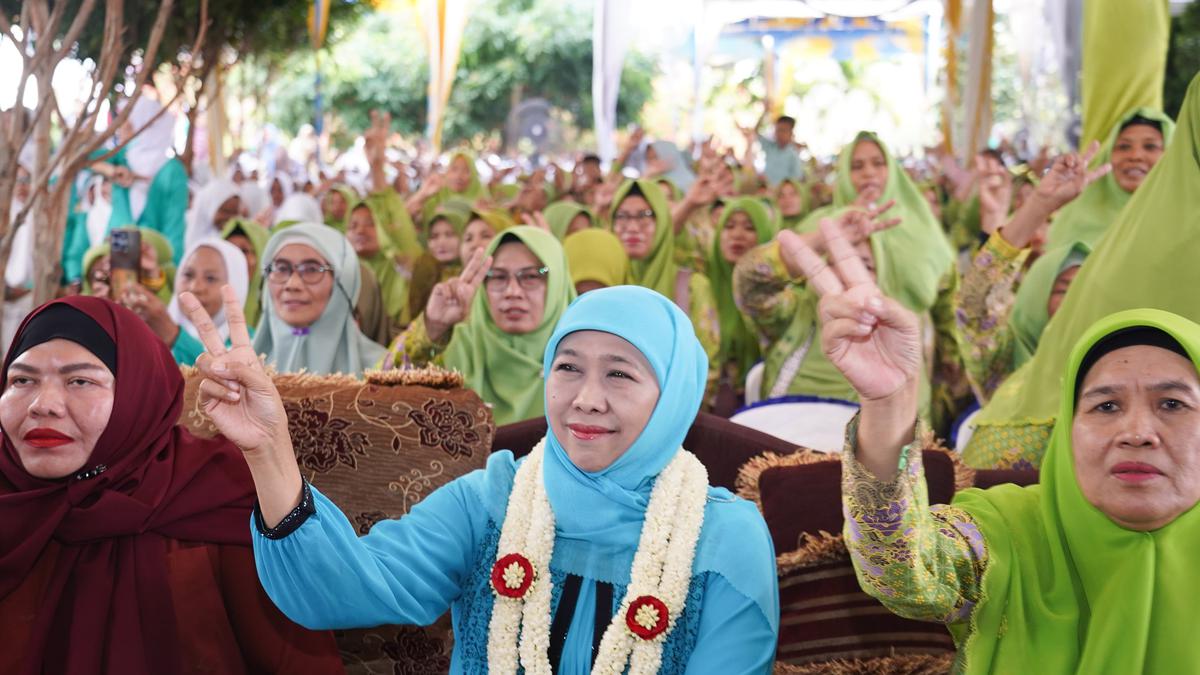 Khofifah Kembali Dinobatkan Sebagai 500 Tokoh Muslim Berpengaruh Dunia ...