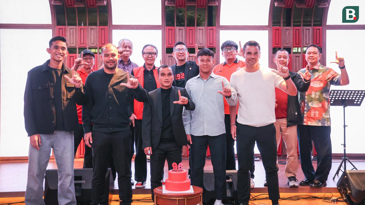 Foto: Momen Kehangatan dalam Acara Perayaan HUT ke-96 Persija Jakarta ...