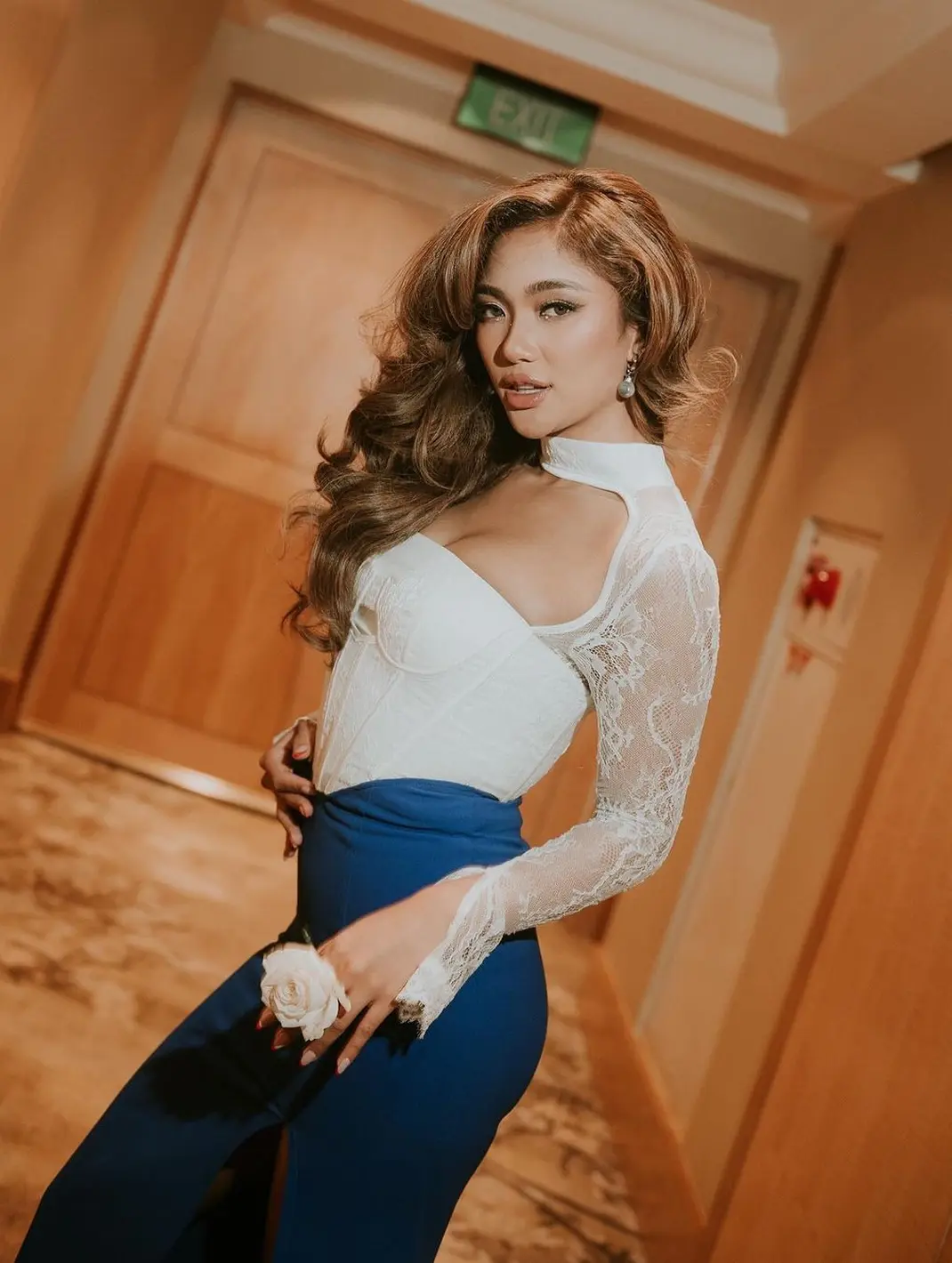 6 Potret Menawan Marion Jola dengan Tampilan Eksotis, Disebut Mirip Bintang Telenovela Rosalinda ...