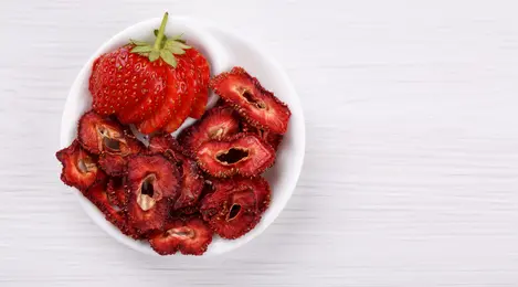 buah raspberry kering