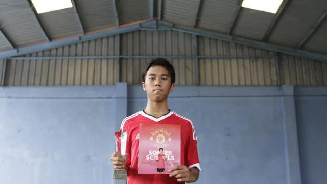 Ibrahim Zikri, Calon Penerus Pengibar Merah Putih di Old Trafford ...