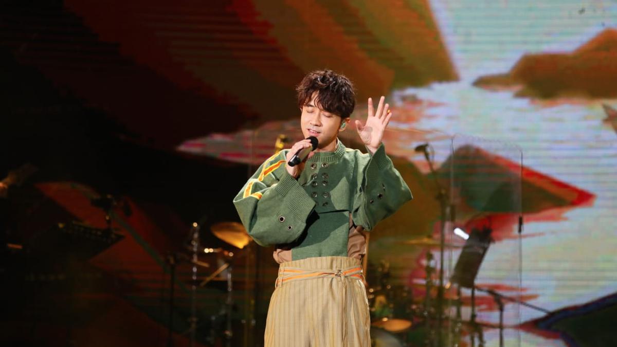 Michael Guang Liang Gandeng Delon dalam Konser First Time Hari Kedua di ...