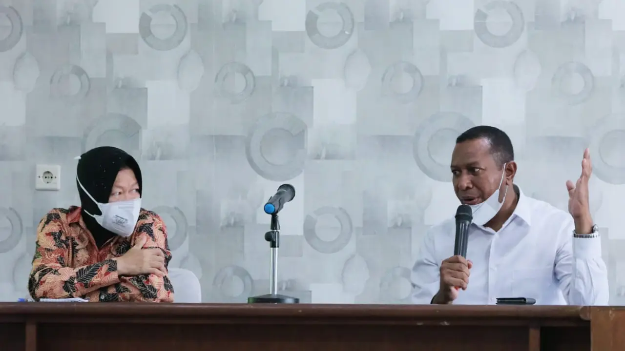 Mimpi Menteri Risma Kembangkan Perahu hingga Motor Listrik di Papua ...