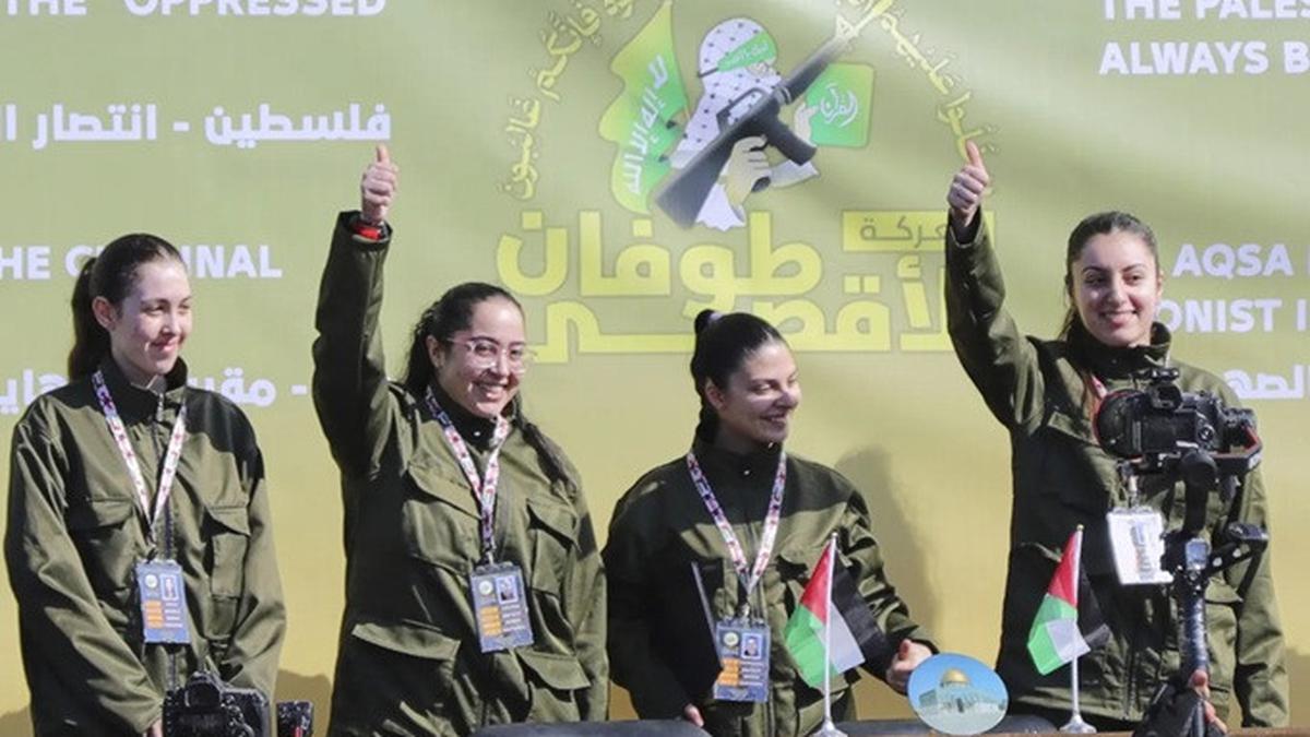 Hamas Lepaskan 4 Tentara Perempuan Israel Sebagai Ganti Pembebasan 200 ...