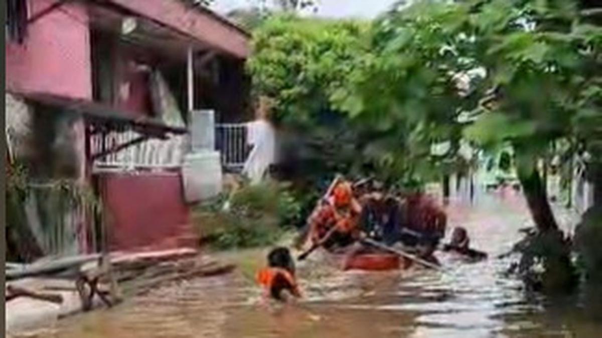 Deretan Wilayah Jakarta yang Masih Terendam Banjir Hari Ini, Ketinggian Air hingga 3 Meter ...