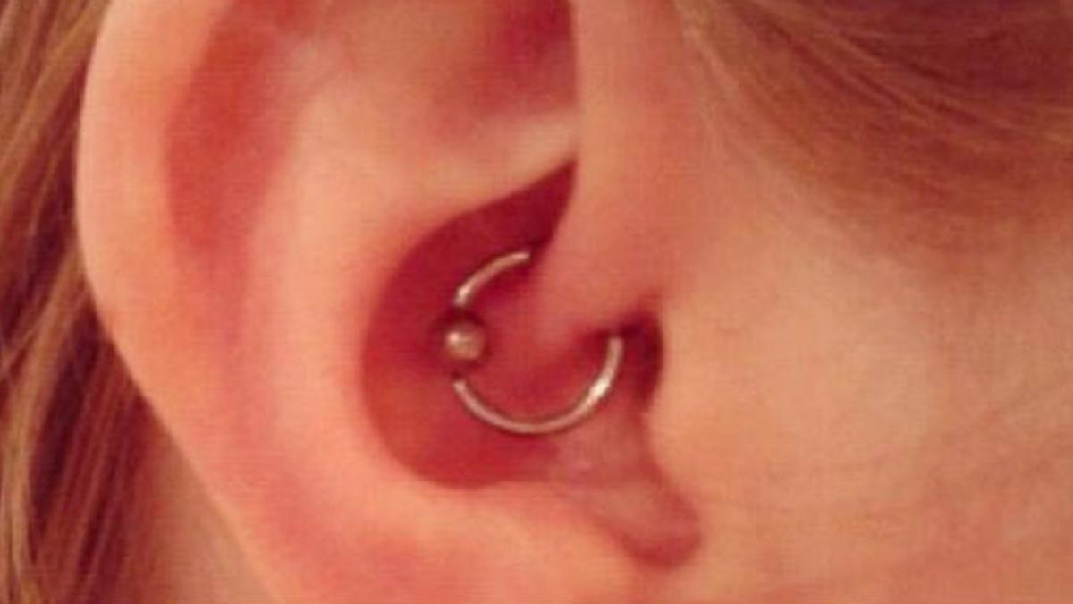 Pernah Melihat Seseorang dengan Tindikan Ini? Simak Maknanya