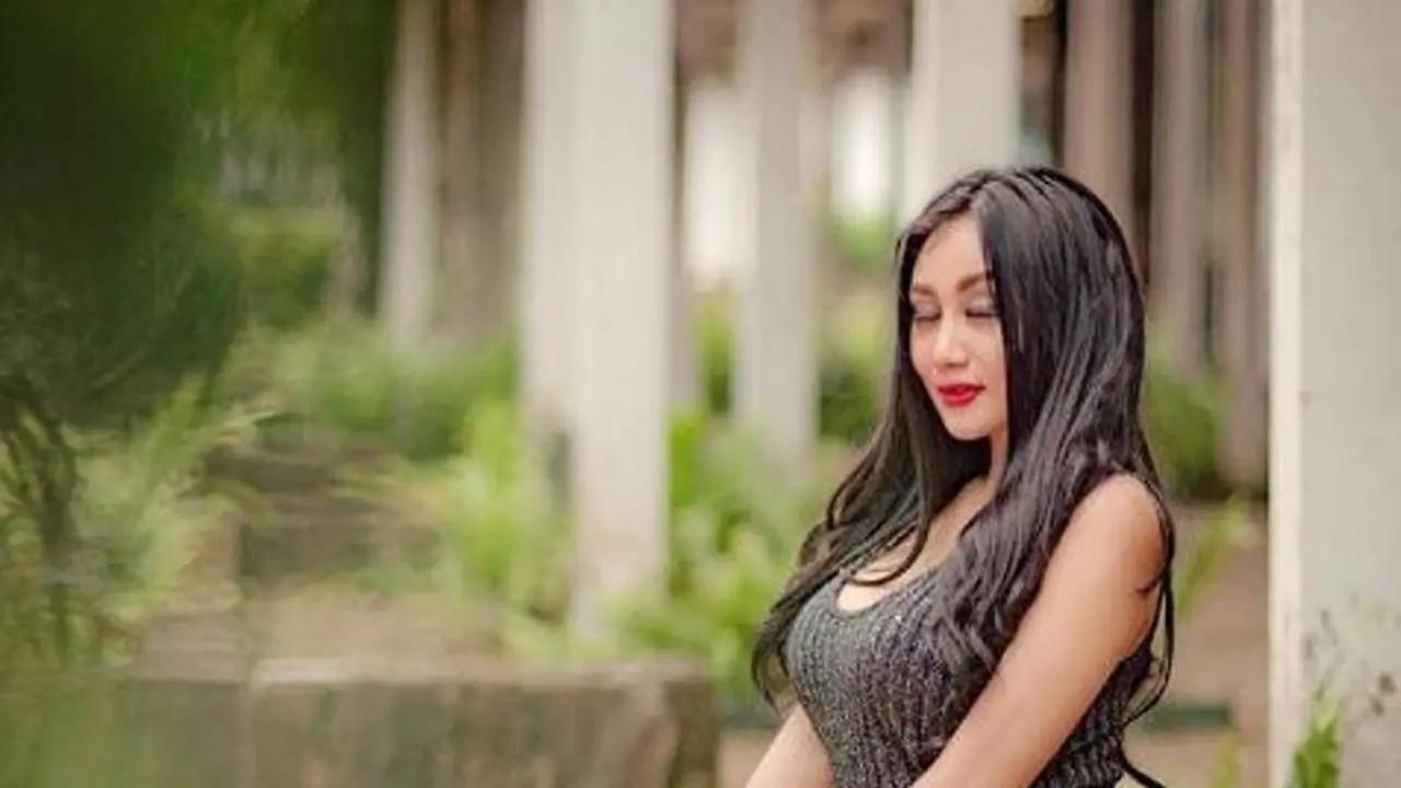 Intip 6 Foto Menggoda Pamela Duo Serigala Showbiz