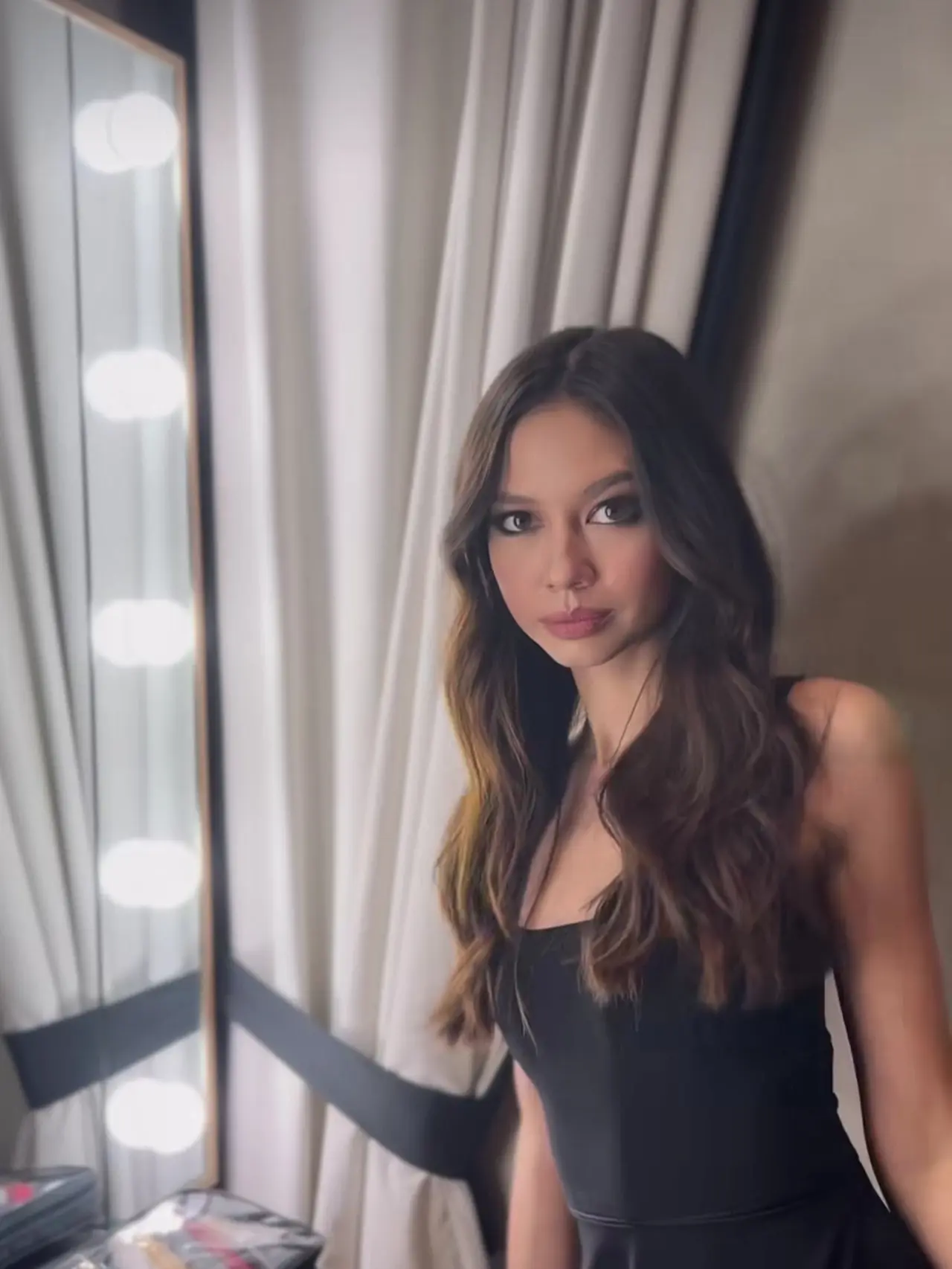 7 Pesona Yuki Kato saat Menggunakan Makeup Bold di Mata, Disebut Mirip ...