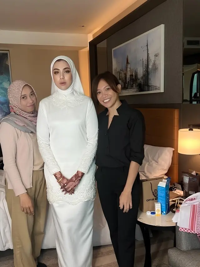 7 Potret Sausan Sabrina Istri Virzha Berdarah Arab, Pamer Wajah Natural ...