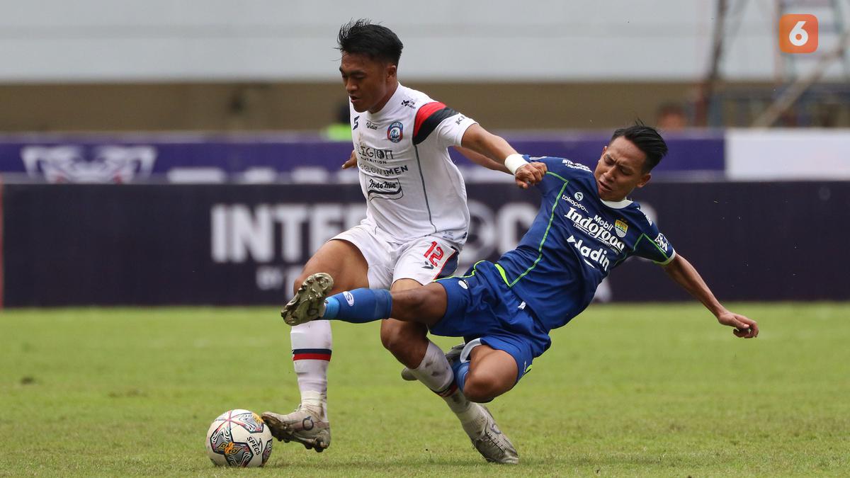 Hasil BRI Liga 1 Persib Bandung vs Arema FC: Pangeran Biru Hajar Singo Edan - Bola Liputan6.com