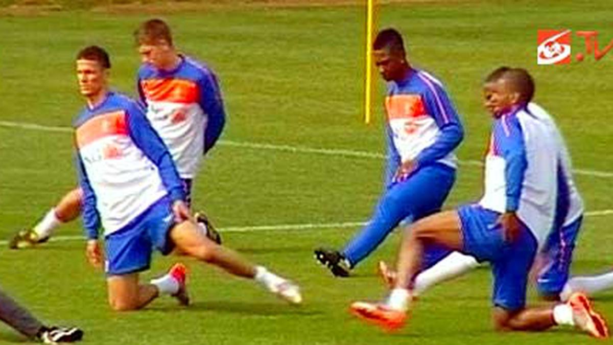 Menanti Pertemuan Empat Tim Besar - Bola Liputan6.com