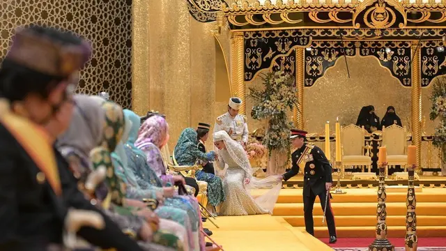 Pernikahan Mewah Putri Sultan Brunei Azemah Bolkiah, Pakai Mahkota ...