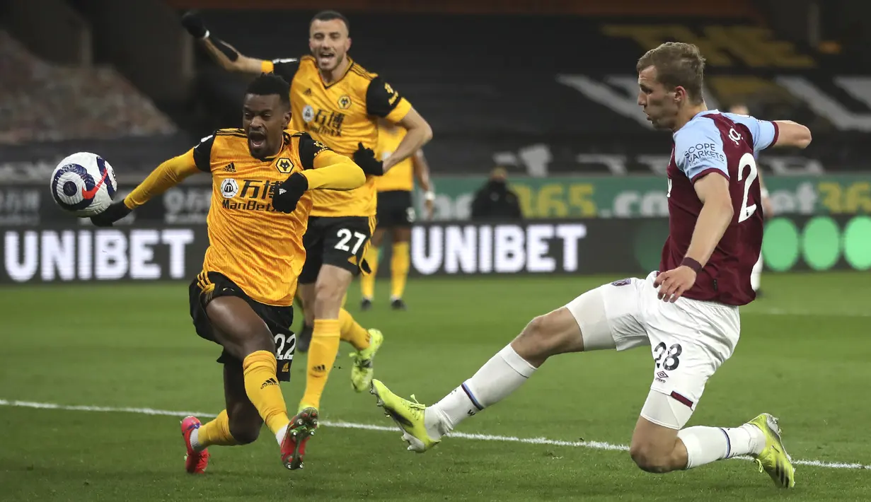 FOTO: Drama 5 Gol, West Ham Kandaskan Wolverhampton - Foto Liputan6.com