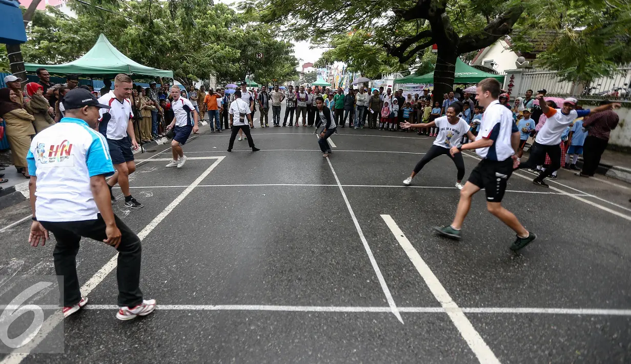 Permainan Khas Maluku Hadir dalam Peringatan Hari Pers Nasional - Foto ...