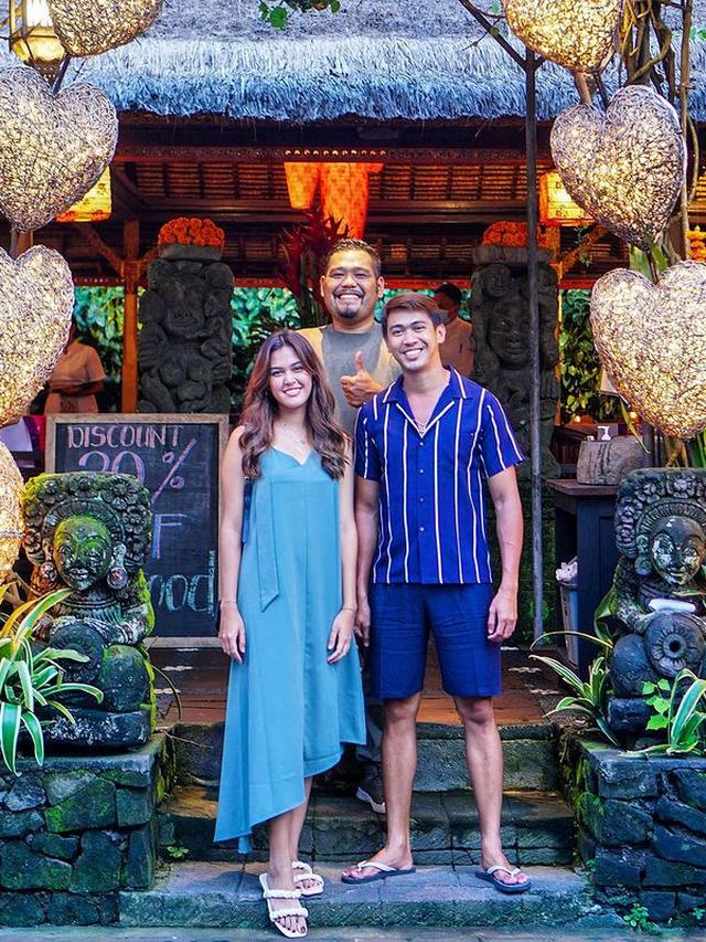 7 Potret Kebersamaan Rebecca Tamara dan Hessel Steven saat Liburan di Bali