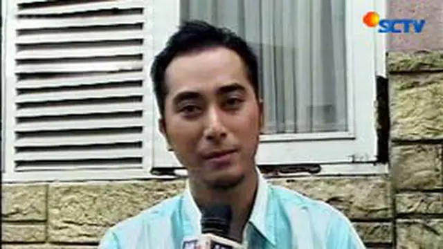 DJ Wingky Dianugerahi Penghargaan - ShowBiz Liputan6.com