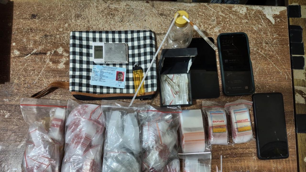 Polisi Gerebek Sarang Narkoba di Batu Bara Sumut, Dua Pemilik Sabu Lolos