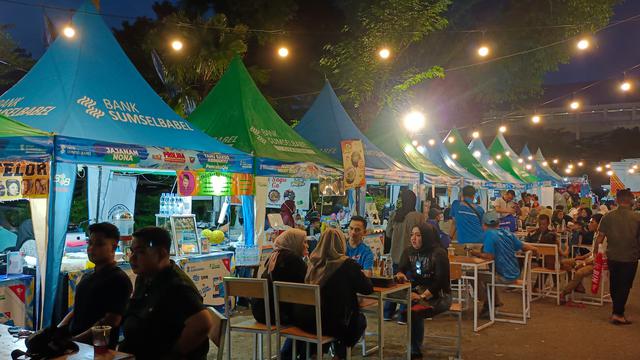 PLN Mobile Proliga 2024: Penonton Membeludak di Malam Minggu, Minta ...