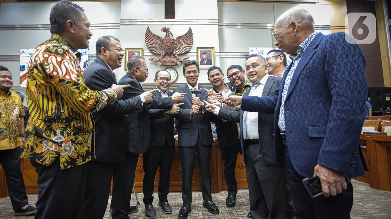 Imron Amin Dilantik Jadi Wakil Ketua MKD DPR, Gantikan Habiburokhman ...