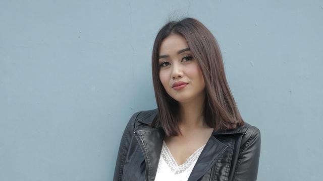 Dikabarkan Punya Pacar Bule, Ini 6 Potret Terbaru Selfi Nafilah - Hot Liputan6.com