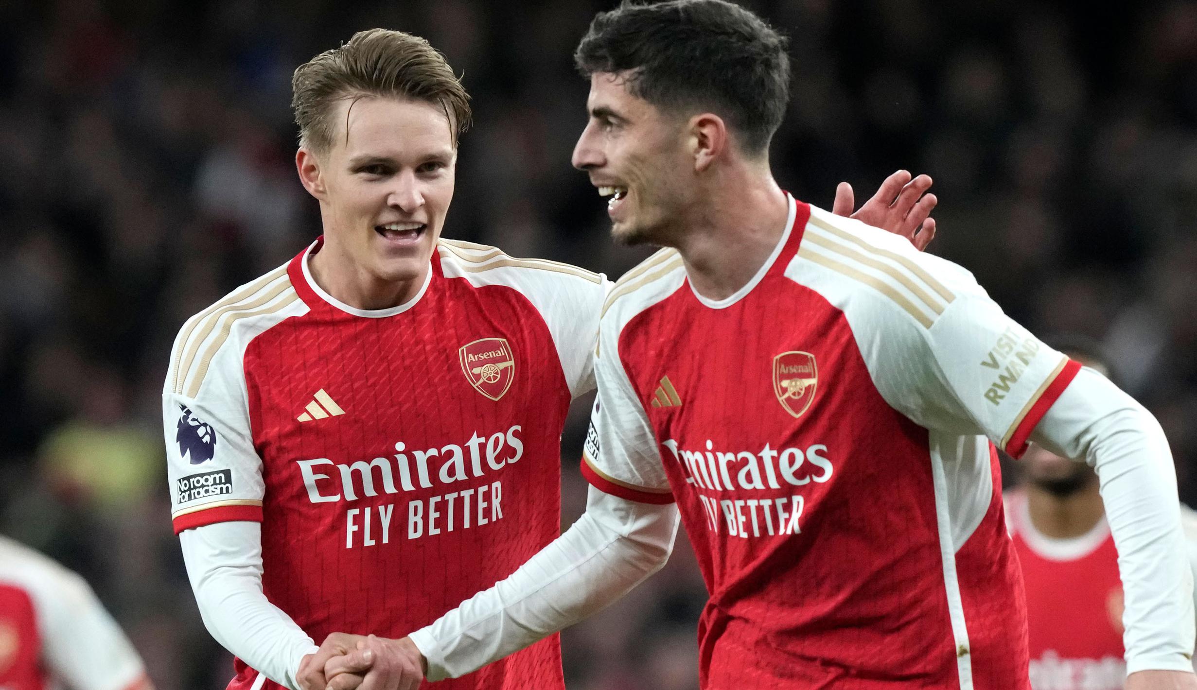 Lumat Luton Town, Arsenal Geser Posisi Liverpool di Puncak Klasemen