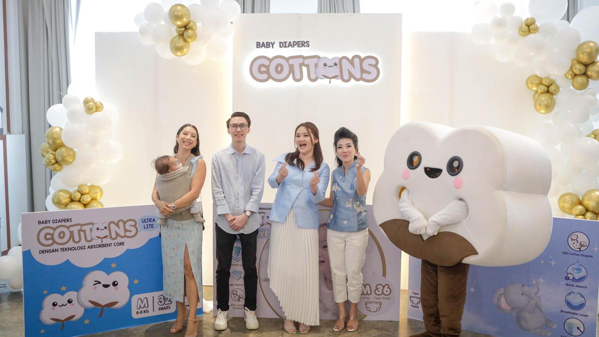 Melihat Working Mom ala Jennifer Bachdim dan Elizabeth Zenifer