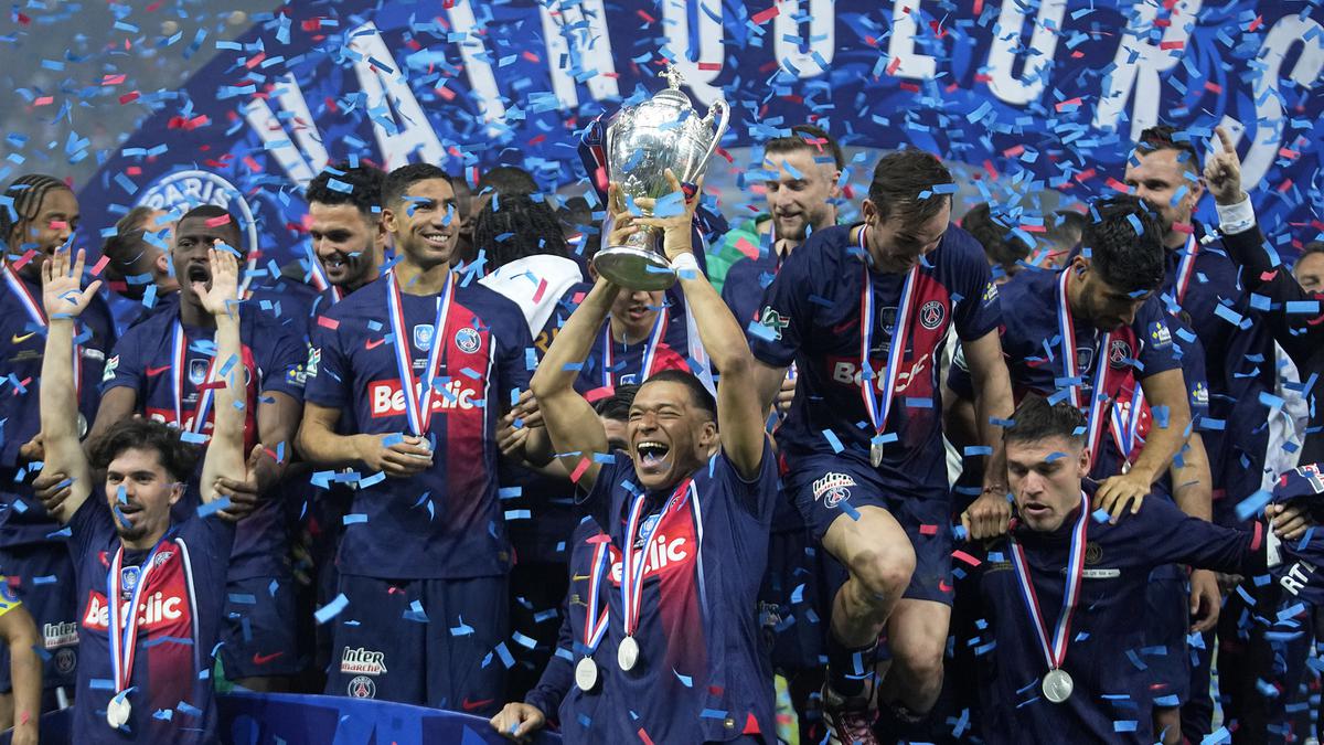 Foto: Hadiah Terakhir Mbappe untuk PSG, Berikan Gelar Juara Coupe De France 2023/2024 - Dunia ...