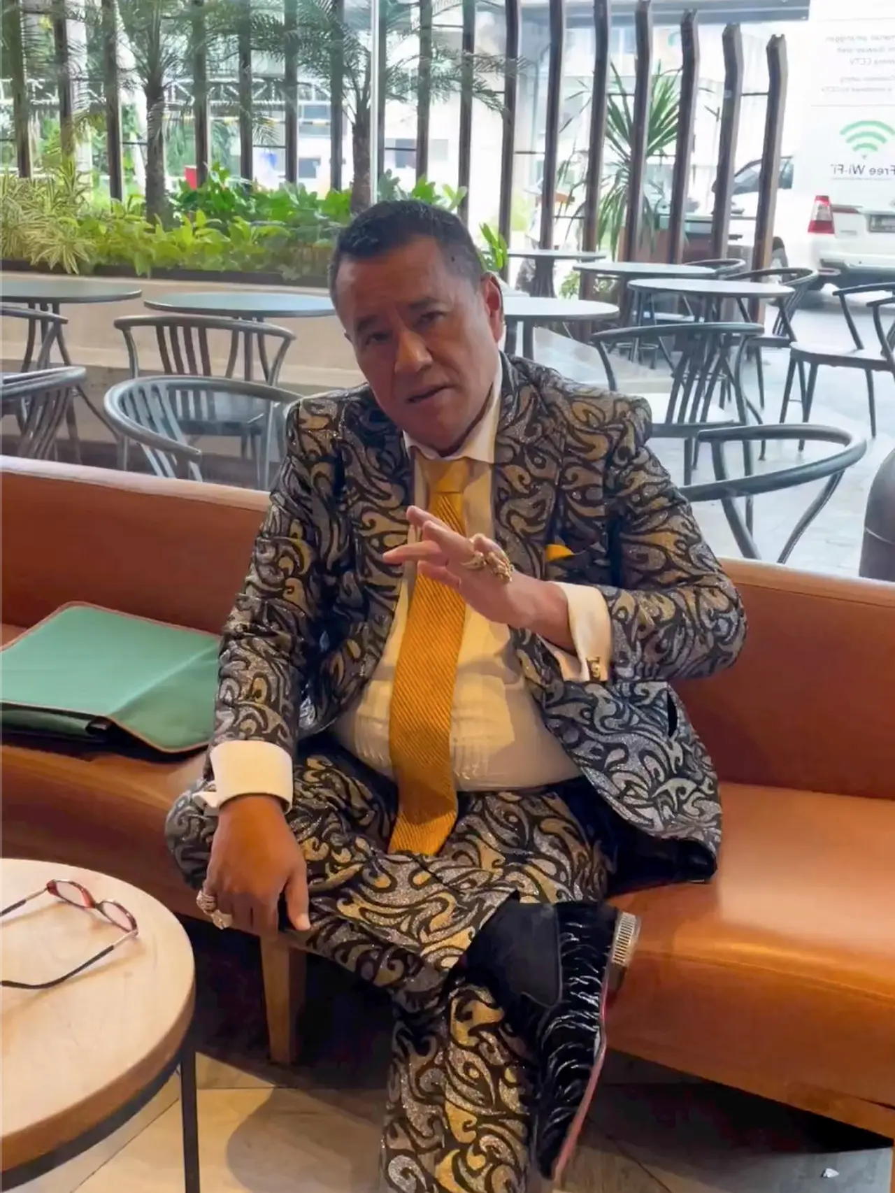 HSS Series 5 Jakarta Sorot Adu Tinju Chef Arnold Vs Codeblu di ...