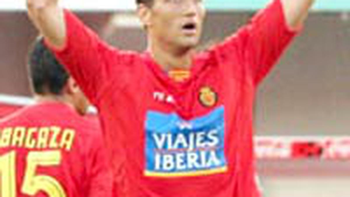 Palermo Rangkul Jankovic - Bola Liputan6.com