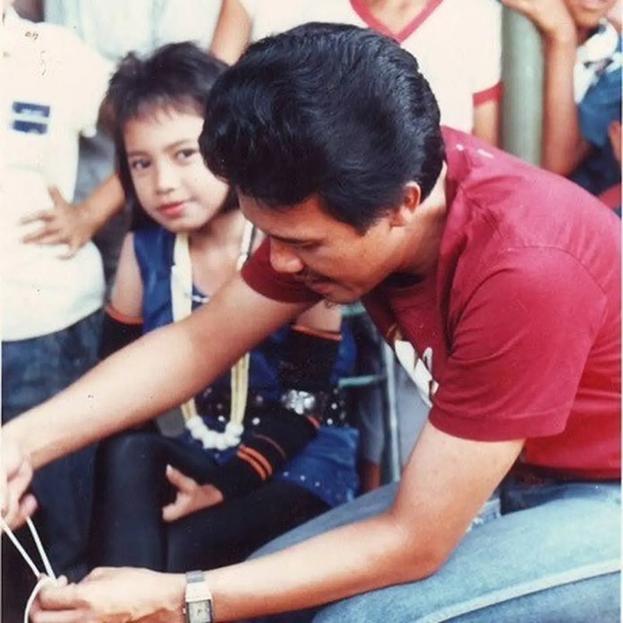 Genap Berusia 42 Tahun, Ini 7 Potret Transformasi Rossa dari Kecil ...