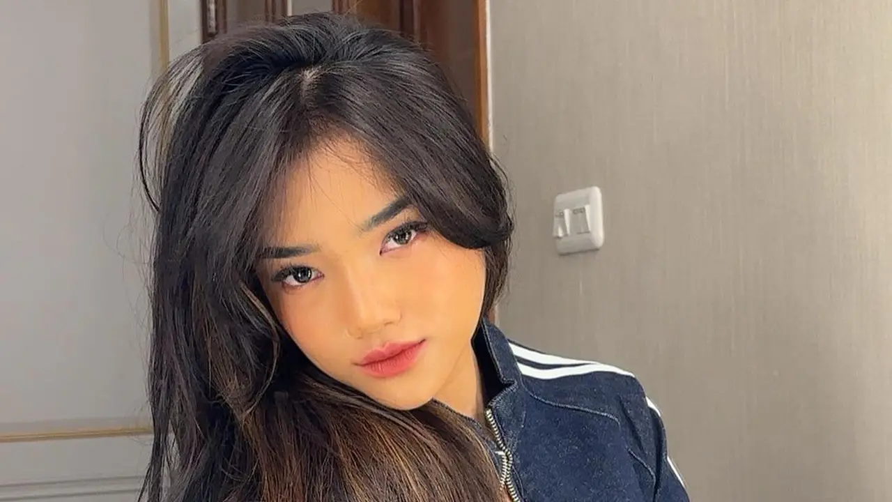 Fuji Ungkap Sedang PDKT dengan Cowok Humoris tapi Bukan Artis - ShowBiz ...