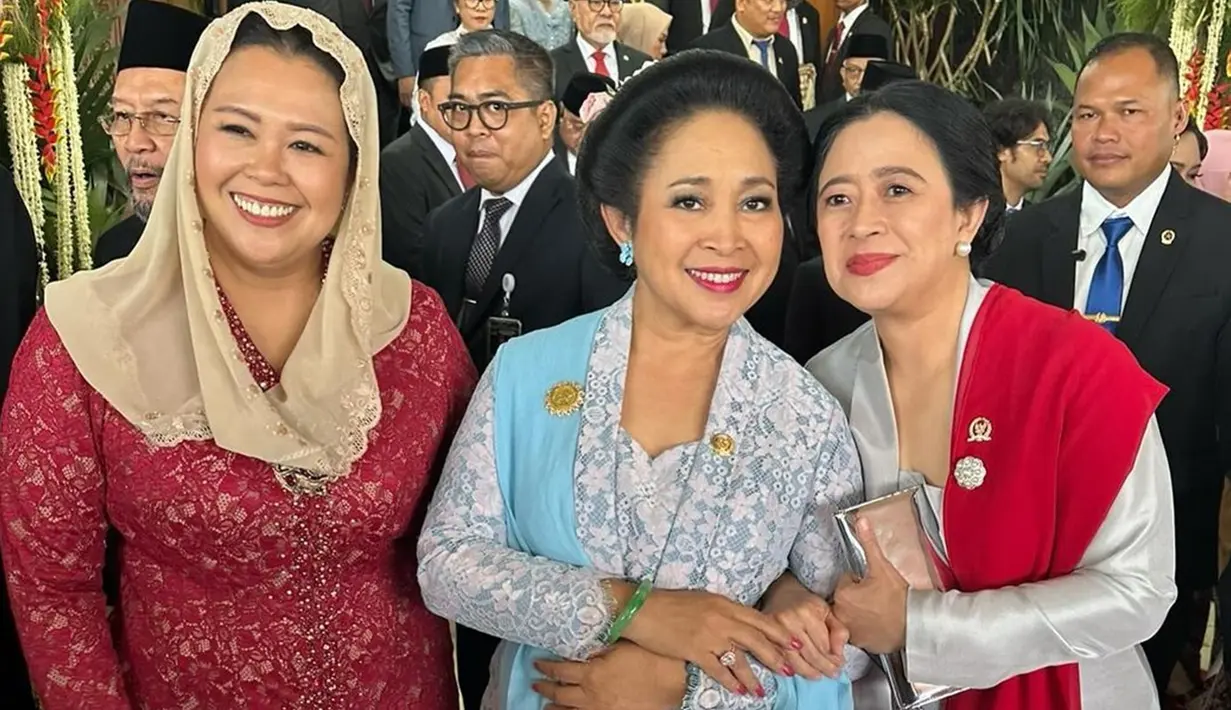 Momen Kebersamaan Titiek Soeharto dan Puan Maharani saat Foto Bersama ...