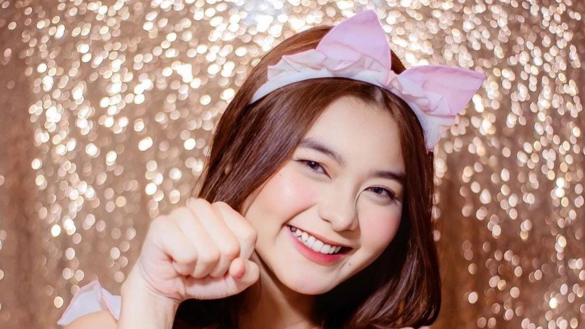 8 Potret Yansen Indiani, Dulunya Member JKT48 Sekarang Pacaran dengan Marshel Widianto ...