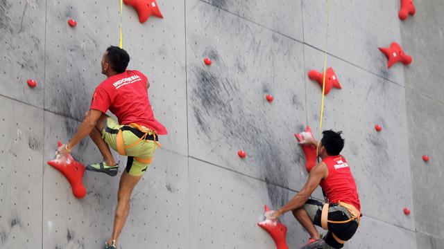 Indonesia Berpeluang Raih Emas, Saksikan Live Streaming Panjat Tebing ...