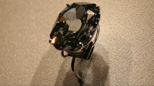 Berharga Selangit, Ini 10 Berlian Paling Mahal di Dunia - Global ...