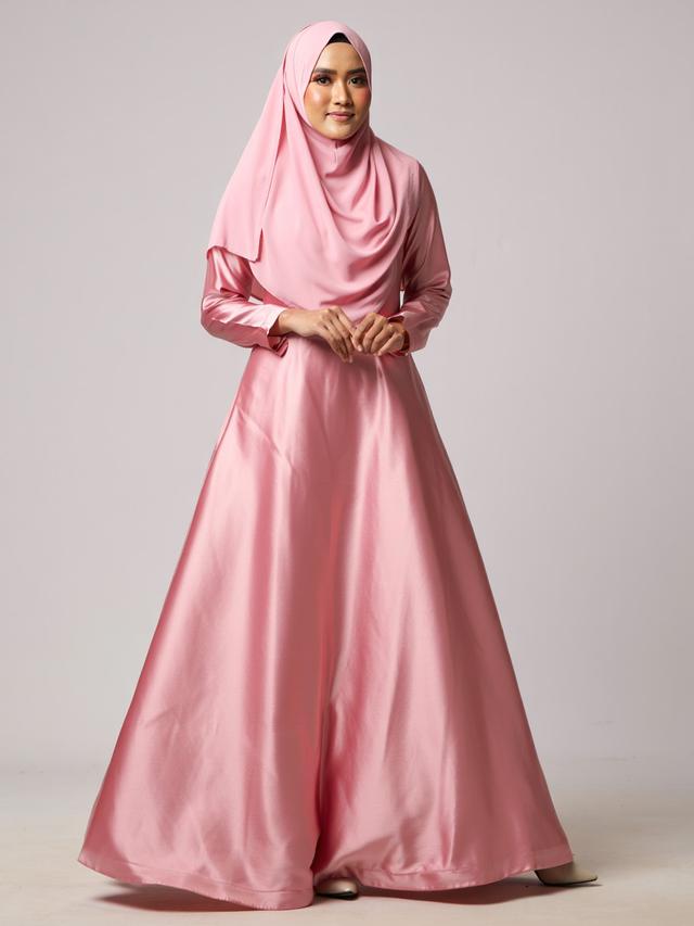 9 Model Gamis Satin Polos dengan Potongan A-line, Tampil Elegan dan ...