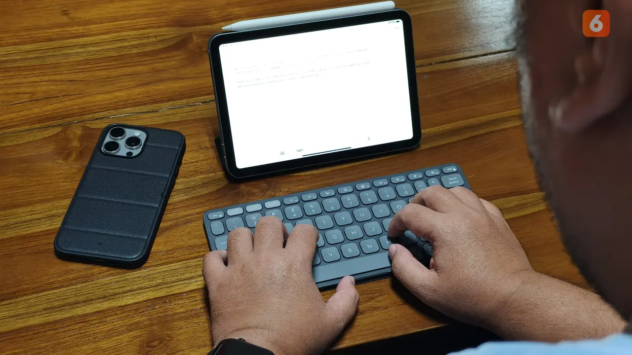 Logitech Keys-To-Go 2: Keyboard Ultra-Ringan, Seberapa Andal?