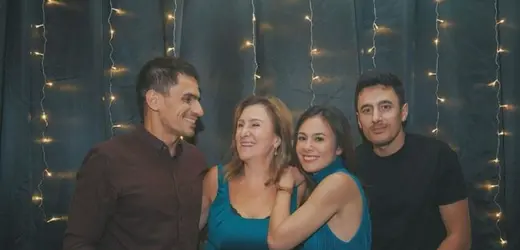 Ini Pesan Terakhir dan Kronologi Meninggalnya Advent Bangun - Entertainment Fimela.com