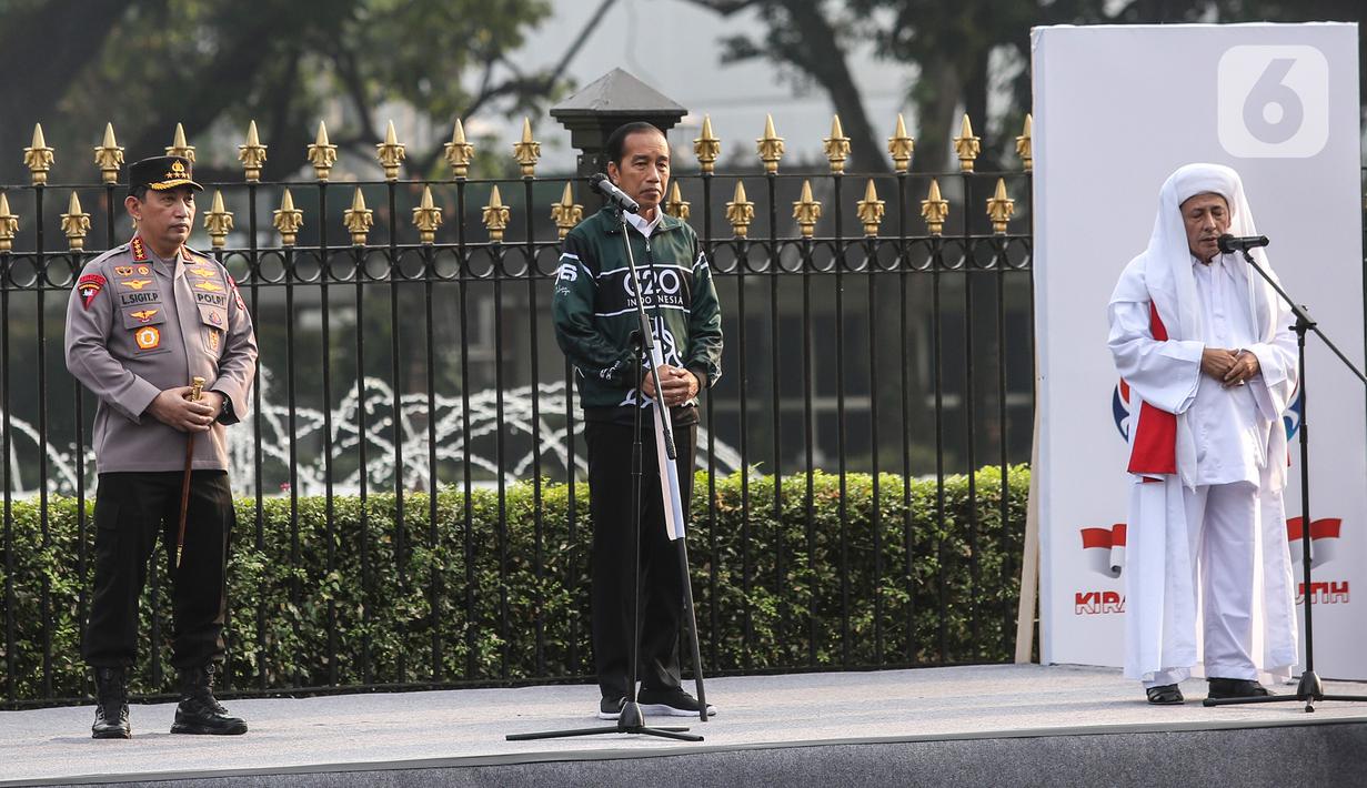 Momen Presiden Jokowi Lepas Kirab Merah Putih