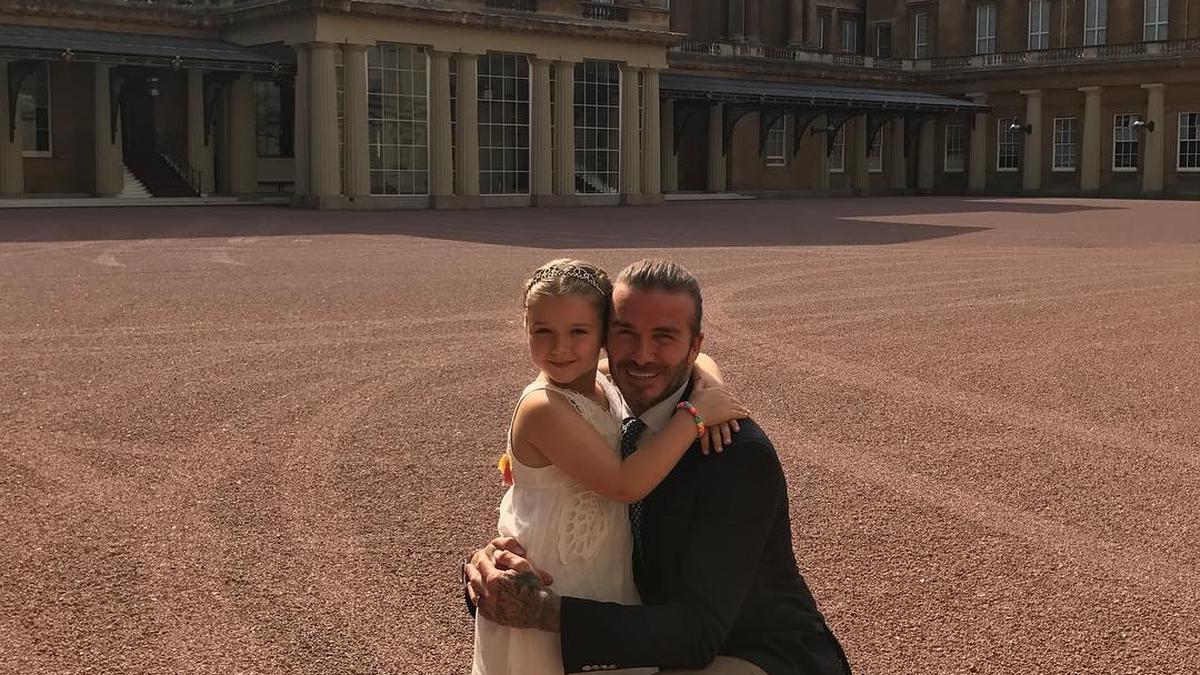 Putri David Beckham Protes Ayahnya Terlalu Sibuk - Ragam Bola.com