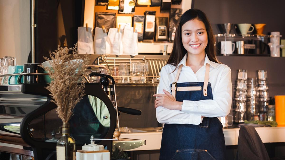 Restoran Lagi Sepi Pelanggan, Pelajari Triknya Biar Bisnis Tetap Cuan ...
