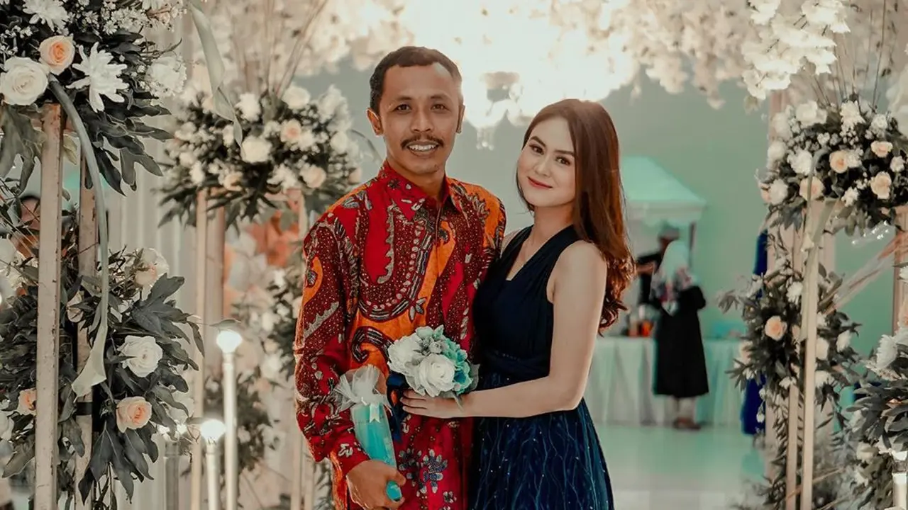 Furry Setya Alias Mas Pur Tukang Ojek Pengkolan Akhiri Pernikahan ...