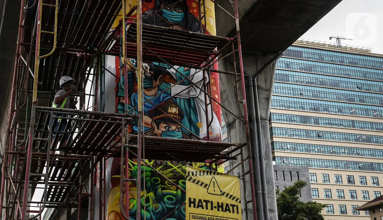 FOTO: Aktivitas Pembuatan Mural - Foto Liputan6.com