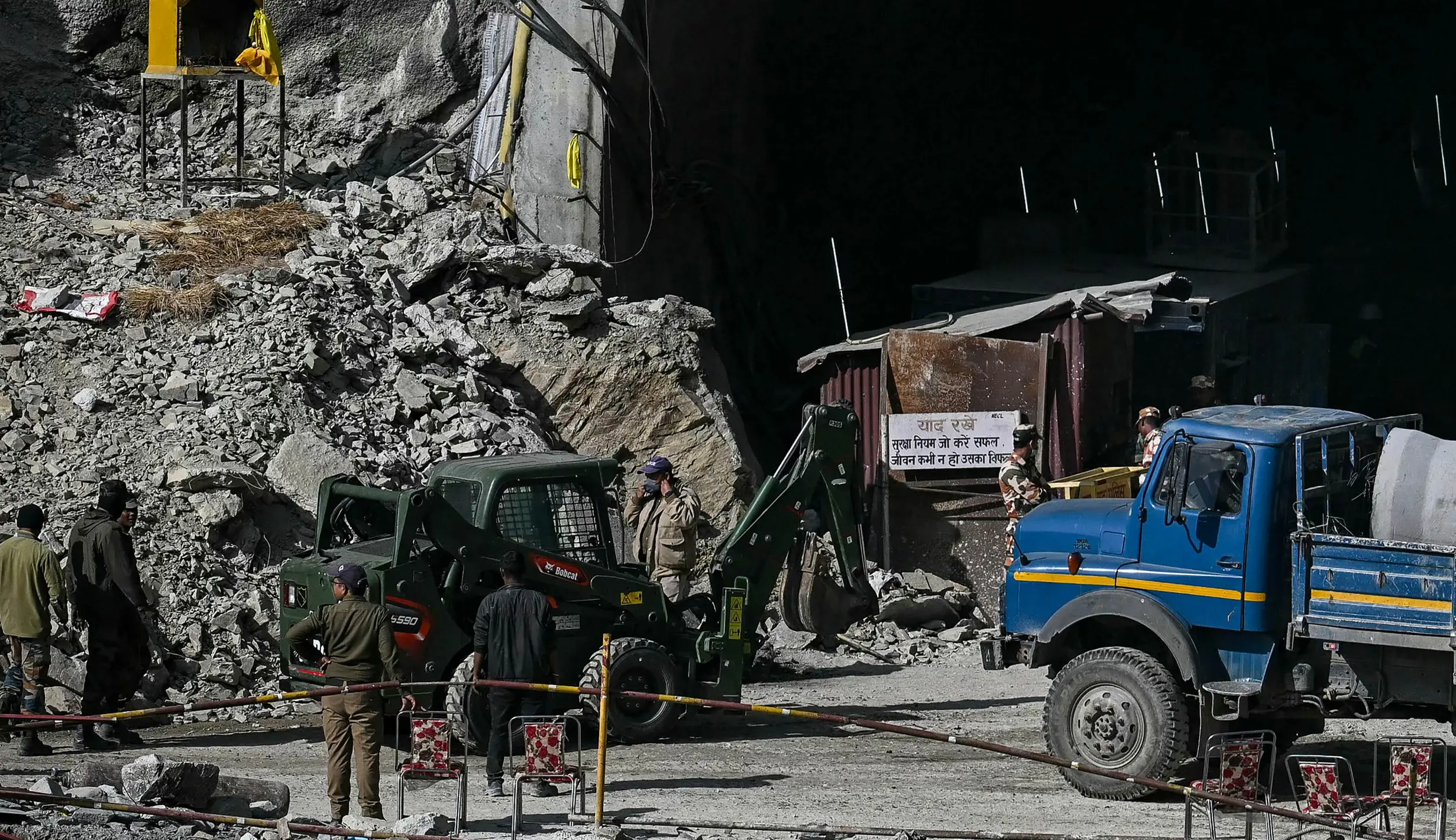 Militer India Dikerahkan dalam Proses Penyelamatan 41 Pekerja Tambang ...