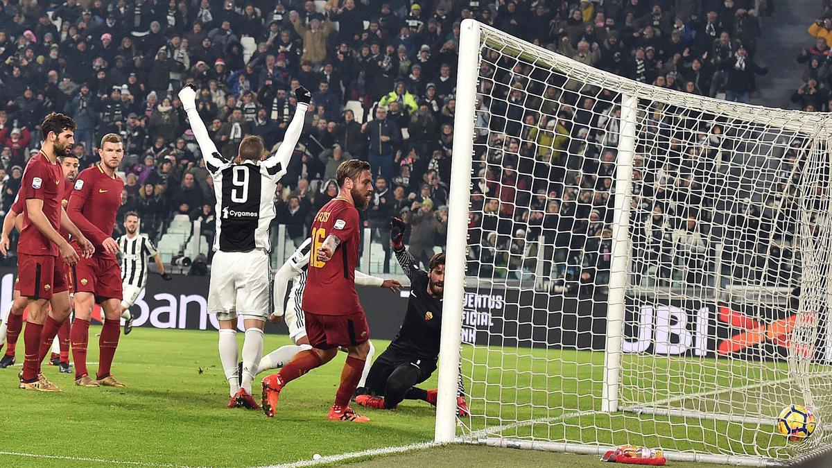Kalah Lawan Juventus As Roma Menyerah Kejar Scudetto Dunia