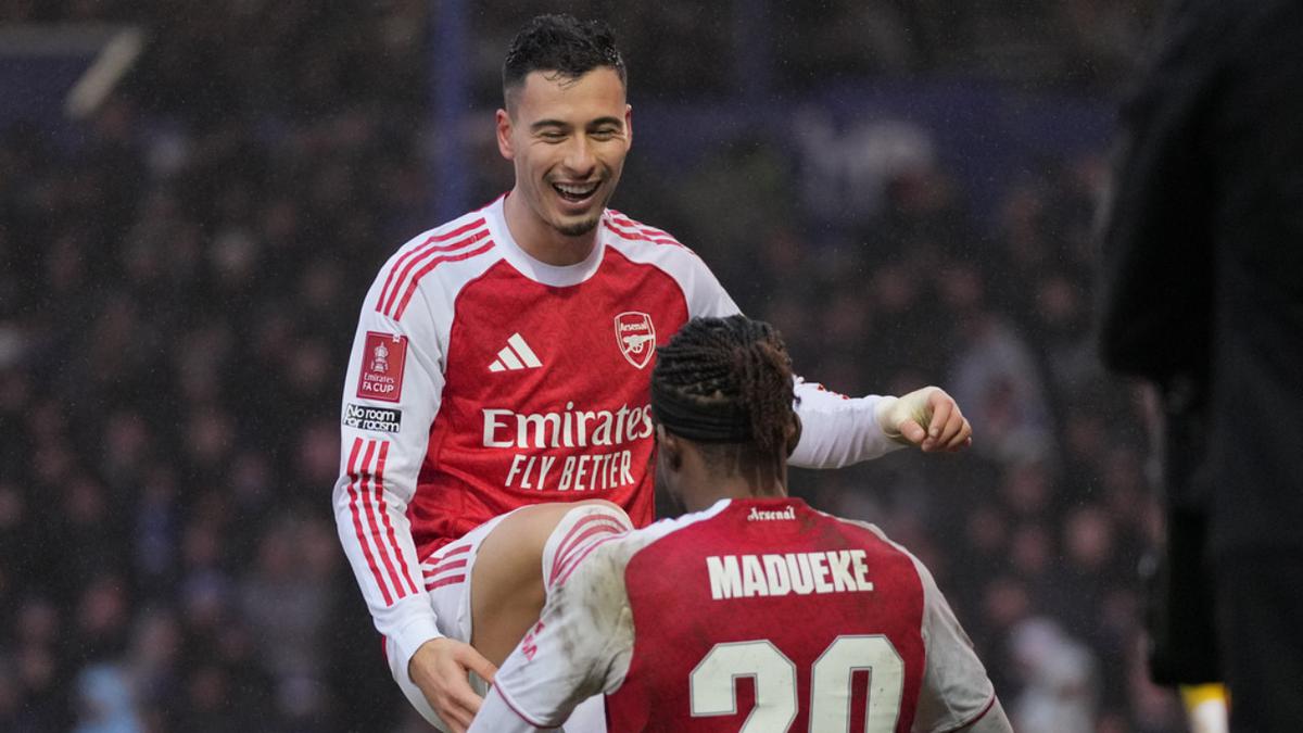 Gabriel Martinelli dan Dua Penampilan Kontras yang Mencuri Perhatian