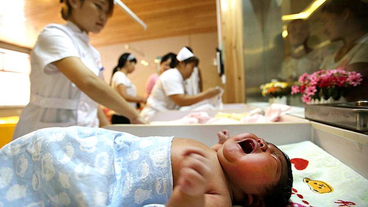 Bayi Raksasa Lahir di China
