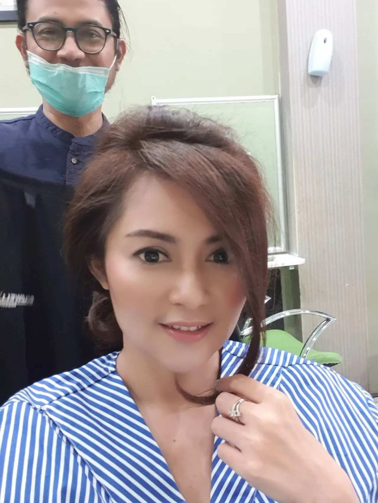 Main di Sinetron Dari Jendela SMP, Ini 6 Pesona Ratu Dewi Imasy yang Awet Muda Bak ABG - ShowBiz ...